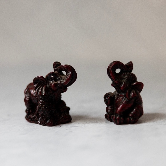 Accents | Red Resin Elephants For Good Luck Pair Of Two | Poshmark